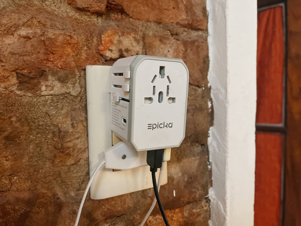 Adaptors in Argentina: Appliances, Plug Types & Voltage